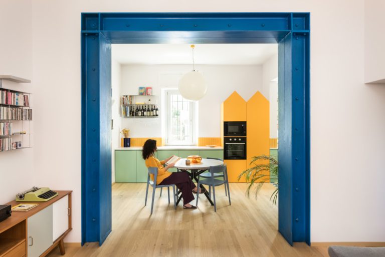 Colori accesi e vivaci per un appartamento | Come ristrutturare la casa